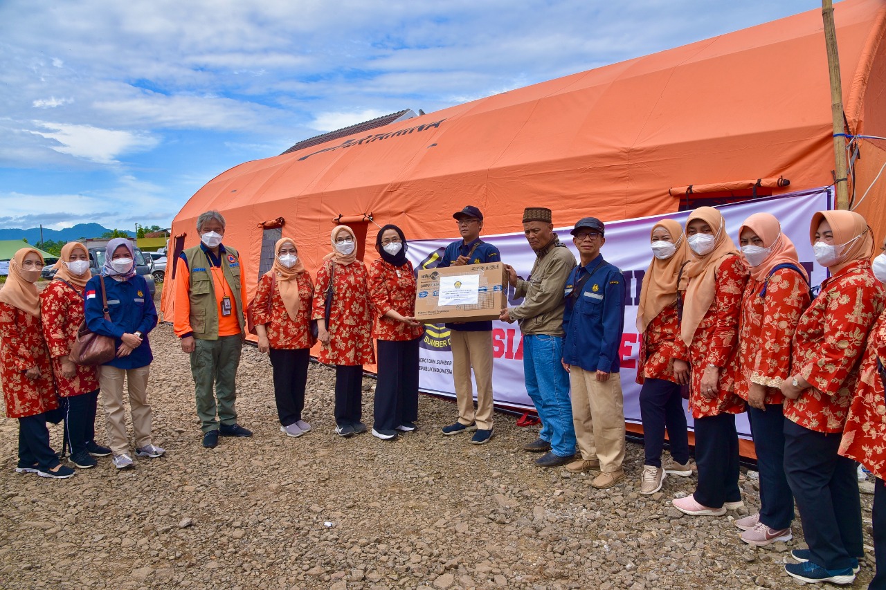 Dwp Kementerian Esdm Salurkan Bantuan Untuk Korban Bencana Gempa